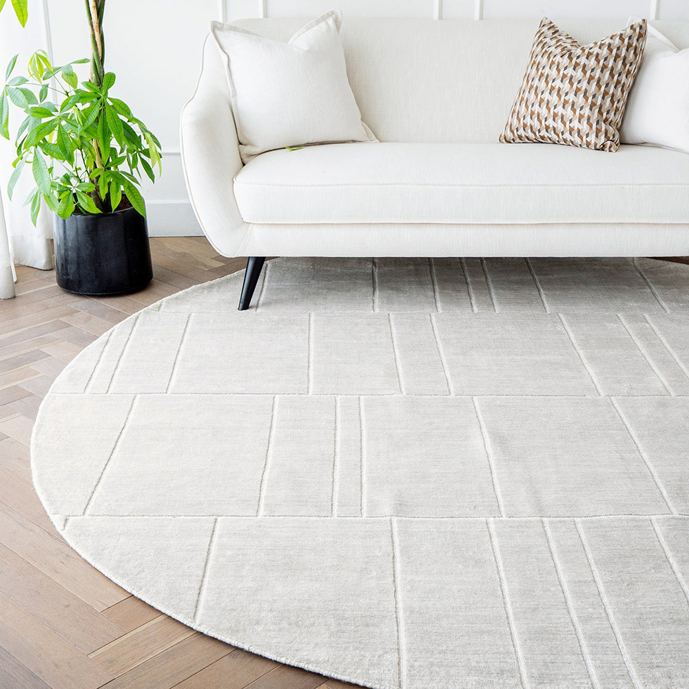Elliot Ashton Round Carpet - Light Grey Line Pattern Carpet| Knot Home
