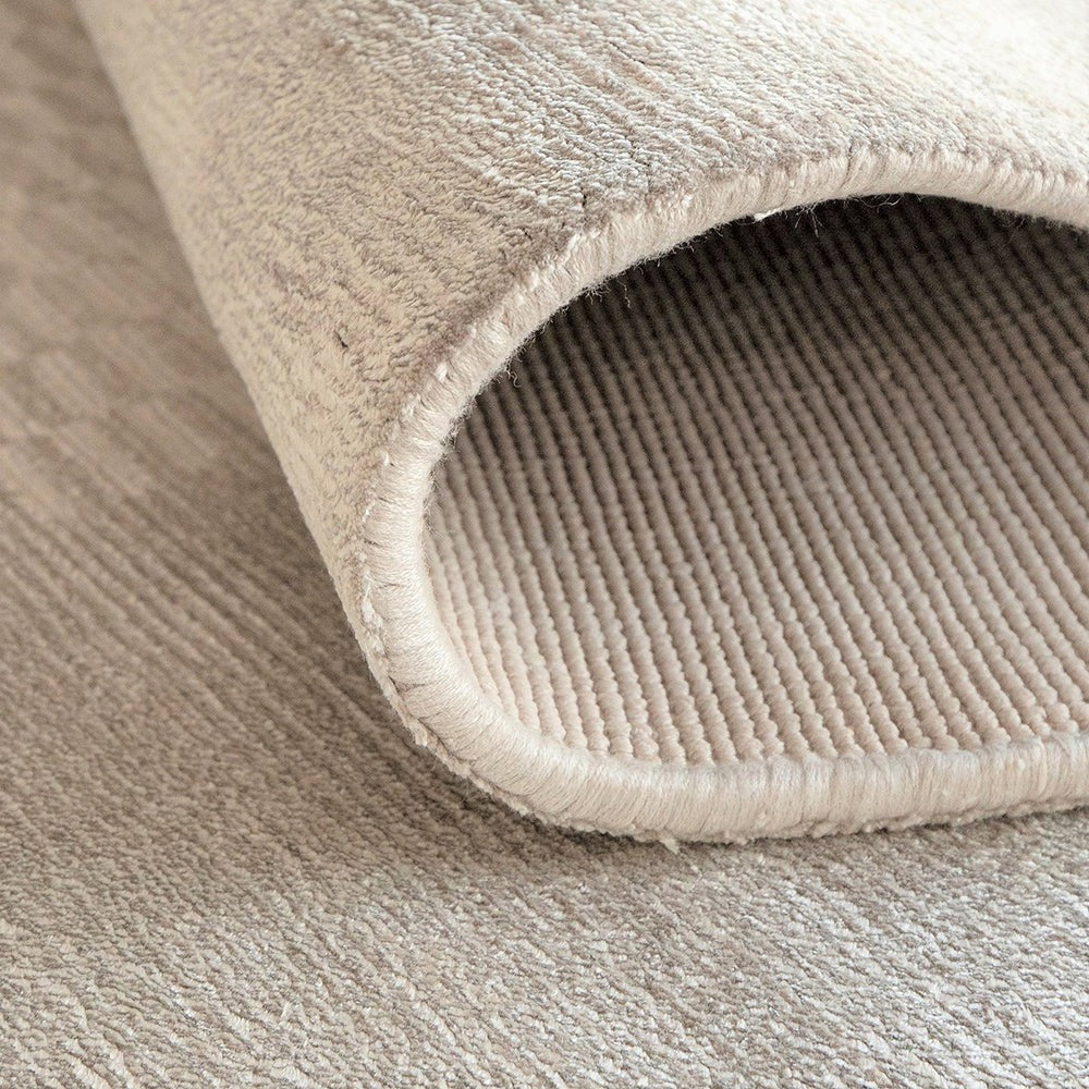 Luna Clay Mesh Pattern Bordered Carpet | Knot Home